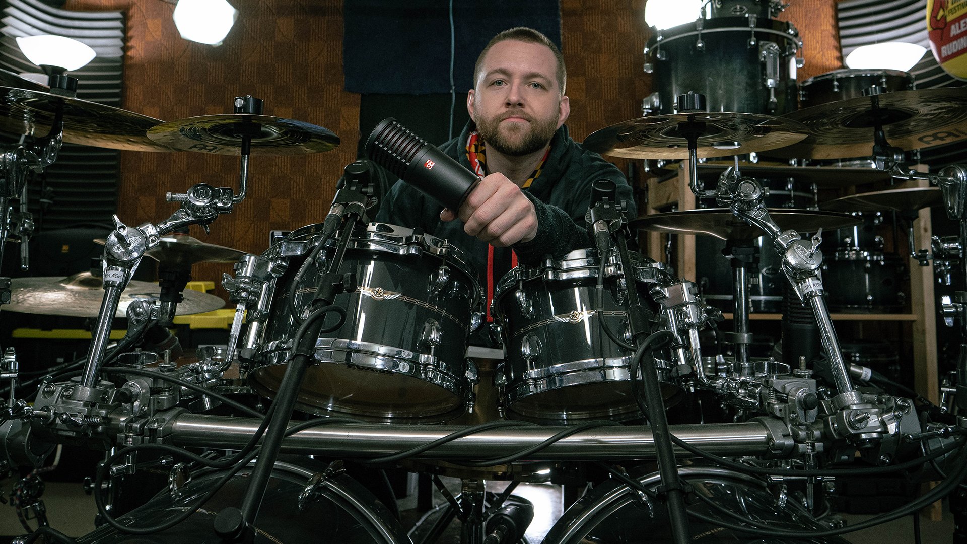 Alex Rüdinger - sE Electronics